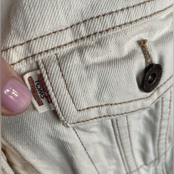 Toms | Jackets & Coats | Toms Off White Jean Jacket Fun Buttons And ...